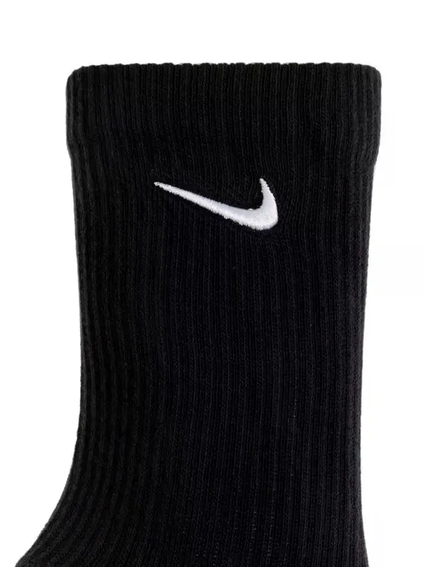 Nike Logo-embroidered Ribbed Socks