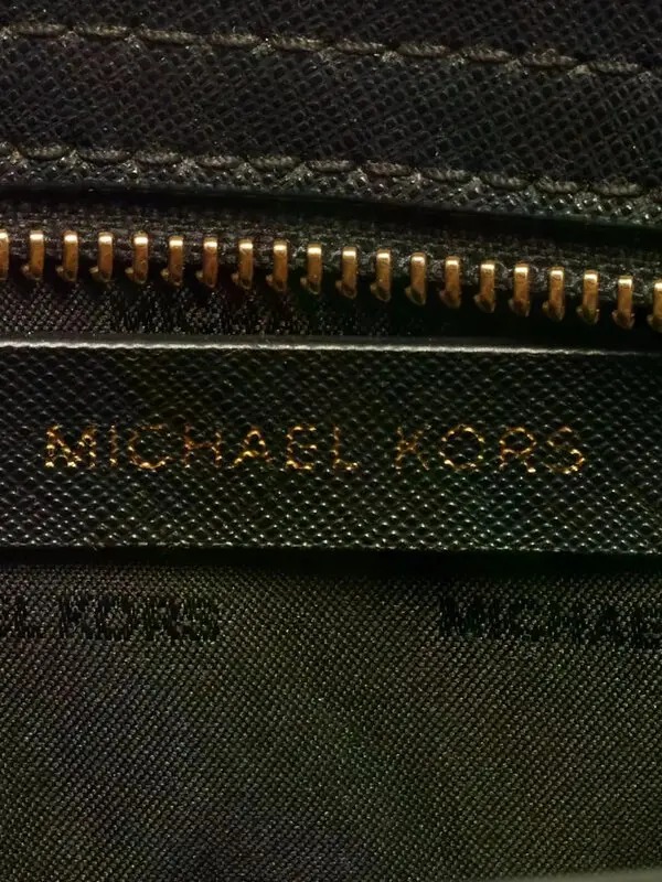 Michael Kors Selma Saffiano Leather Crossbody Bag - Black