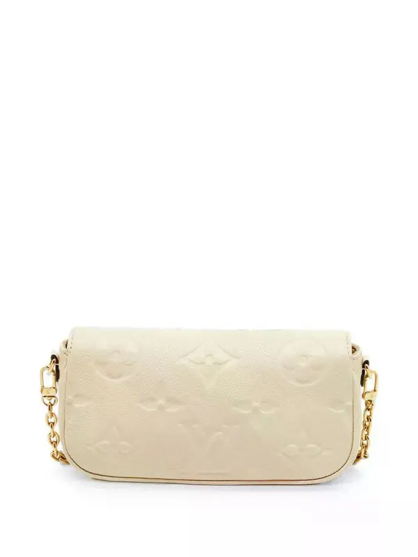 LOUIS VUITTON Ivy Monogram Giant Empreinte Wallet On Chain