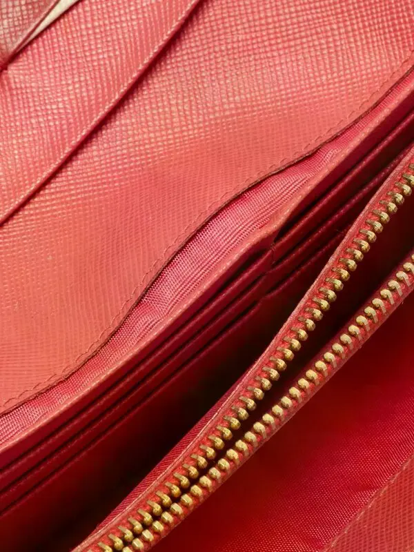 Prada Lux Logo-lettering Wallet