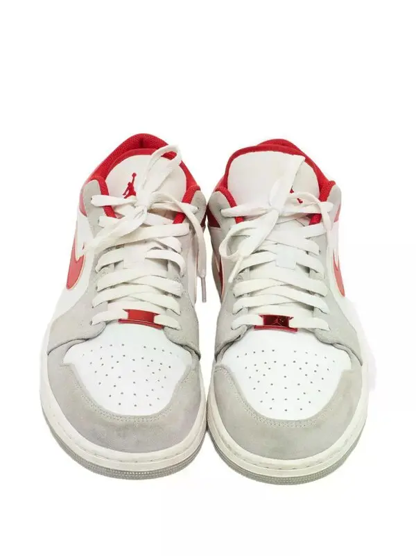 JORDAN Air 1 Low-top Sneakers