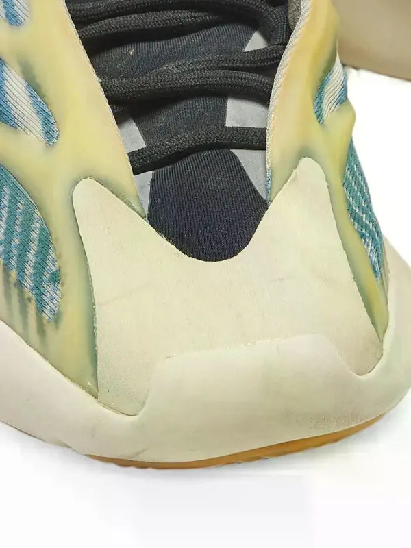 ADIDAS X YEEZY 700 V3 Kyanite Sneakers