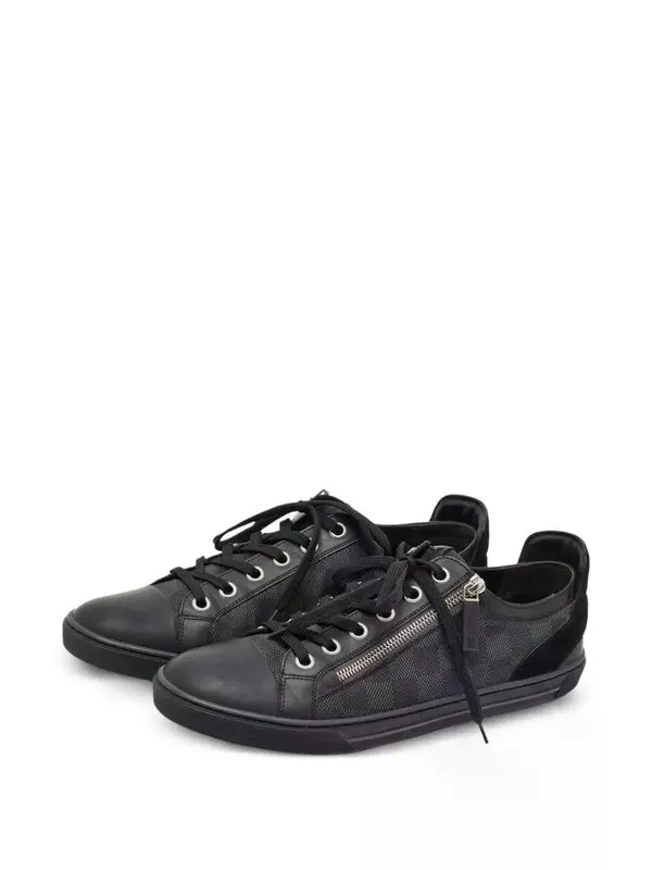 LOUIS VUITTON Damier Pattern Lace Up Sneakers