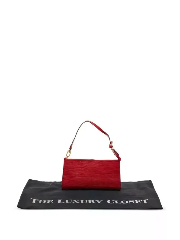 LOUIS VUITTON 1998 Epi Pochette Accessoires Shoulder Bag