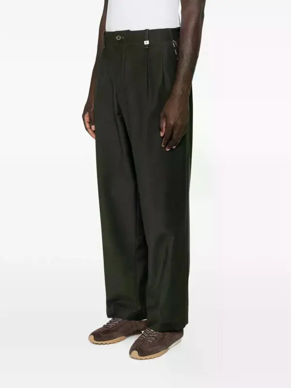 MYTHS Pleated-front Straight-leg Trousers