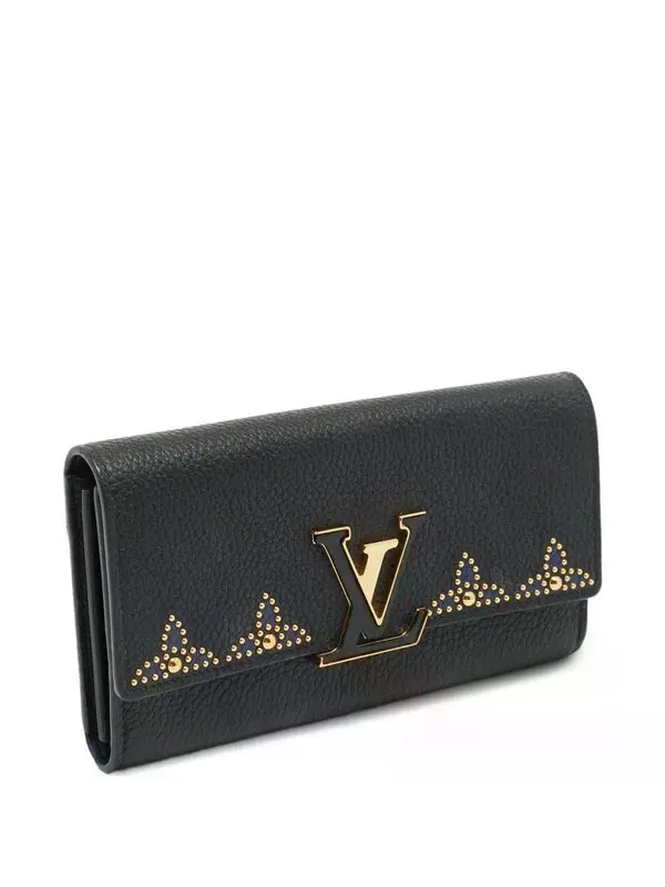LOUIS VUITTON 2018 Capucines Studded Wallet