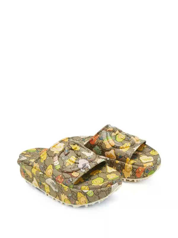 Gucci Pikarar Gg Supreme Sandals