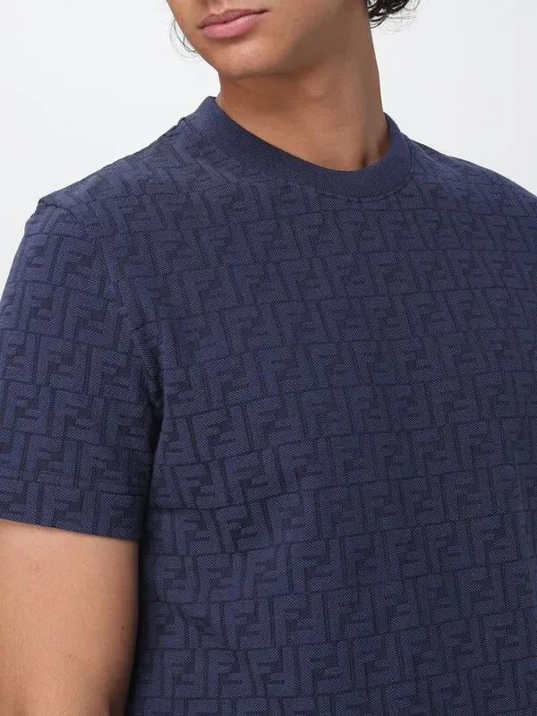 Fendi T-shirt Colour