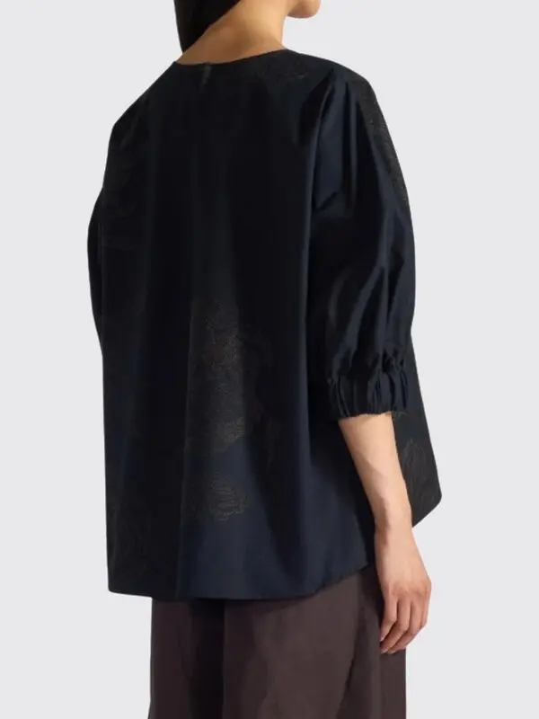 Liviana Conti Shirt Colour