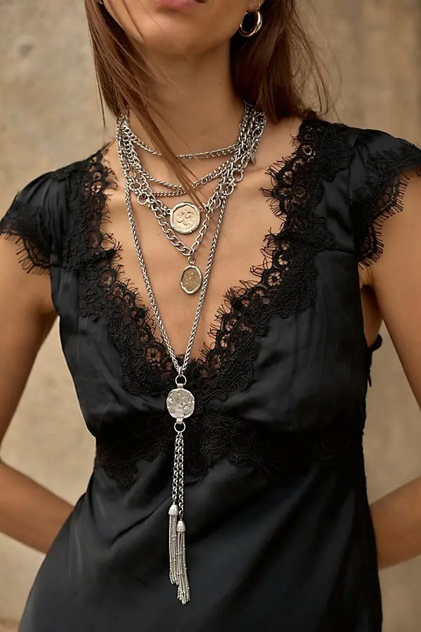 Free People Saskia Tassel Pendant Necklace - Silver