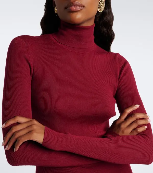 Dolce & Gabbana Cashmere Turtleneck Sweater