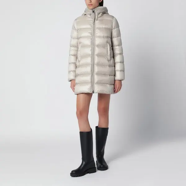 Moncler Pearl Nylon Laqué Down Jacket