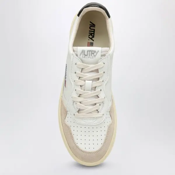 AUTRY Sneakers Medalist Low In /black Leather