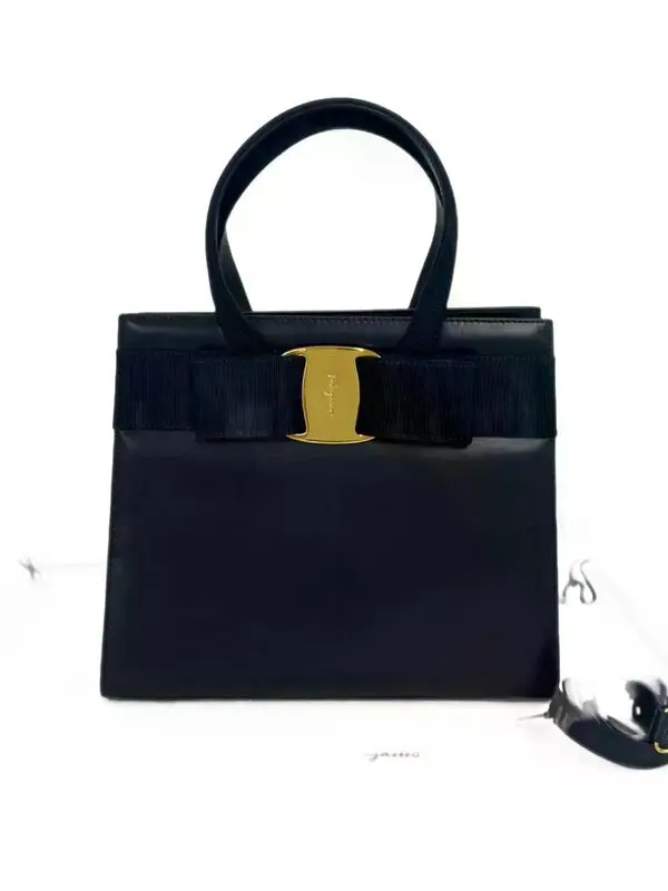 FERRAGAMO 2000-2026 Leather Vara Bow Satchel