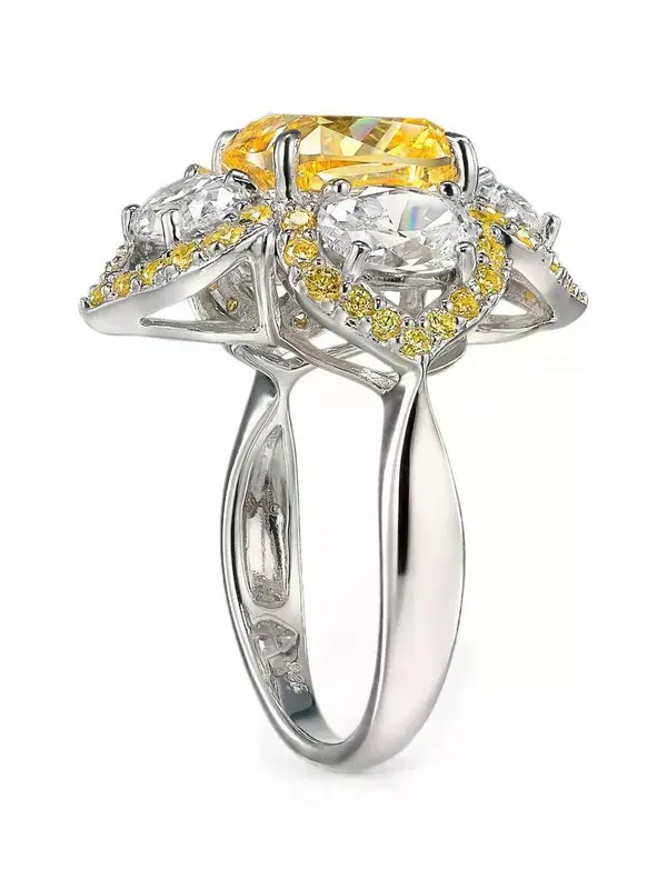 ANABELA CHAN Lotus Diamond Ring