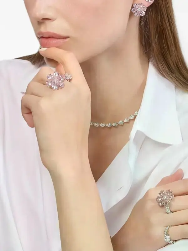 ANABELA CHAN Rose Marguerite Daisy Lab-grown Diamond Ring