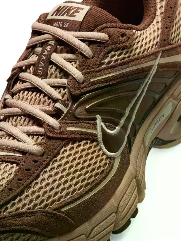Nike Air Max Moto 2k Sneakers
