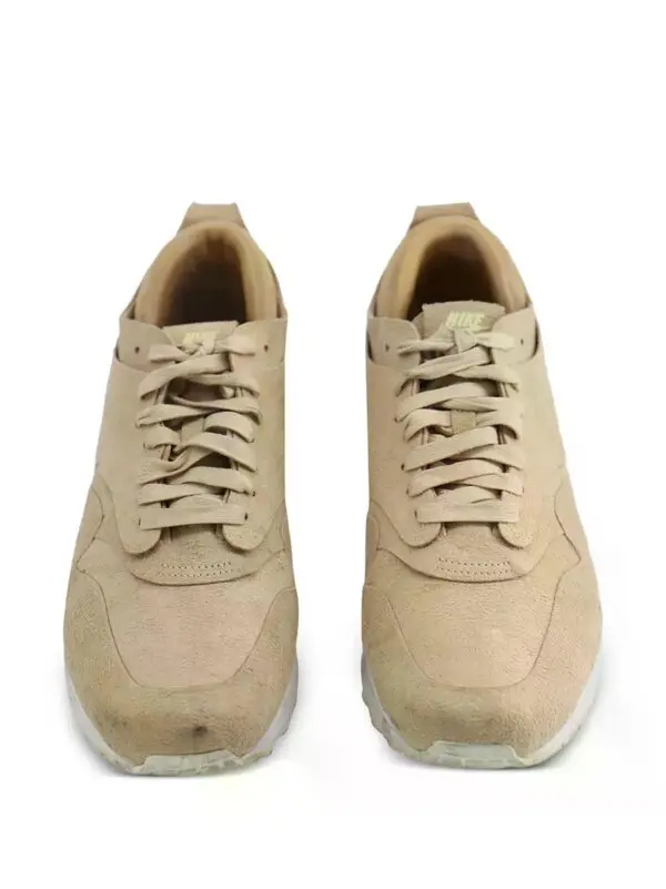 Nike Max 1 Royal Sneakers