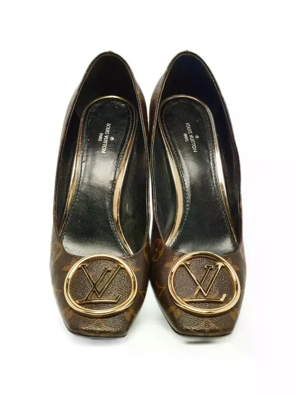 LOUIS VUITTON Madeleine Square-toe Pumps
