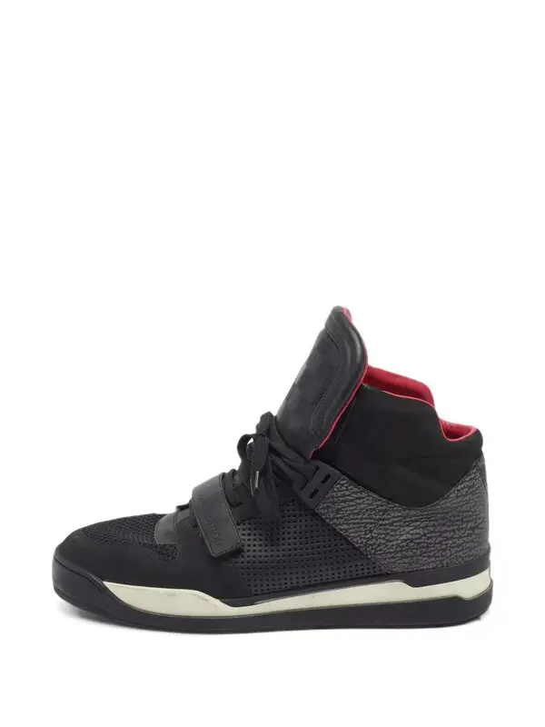 LOUIS VUITTON Trailblazer Sneakers