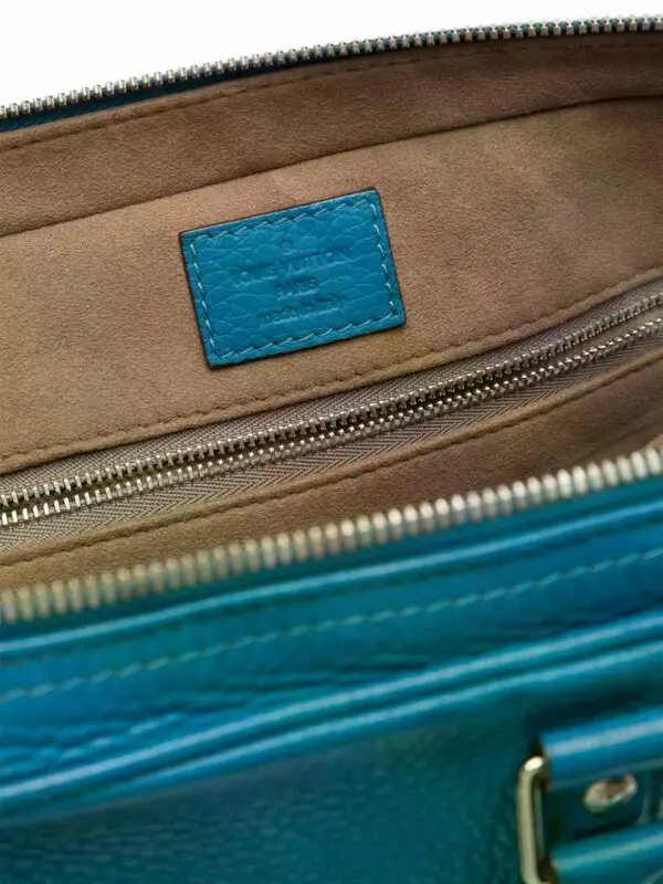 LOUIS VUITTON Grained Calfskin Porte Documents Voyage Business Bag