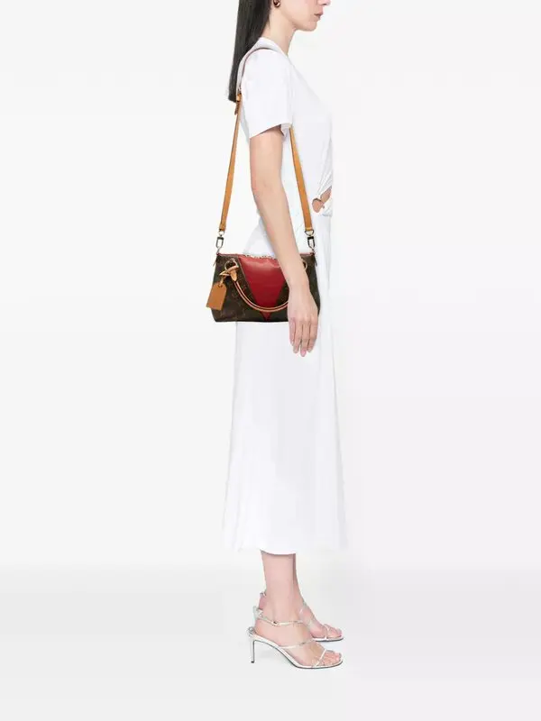 LOUIS VUITTON 2018 Monogram V Tote Bb Satchel - Brown