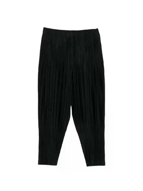 Issey Miyake Pleated Tapered Cropped Trousers - Black