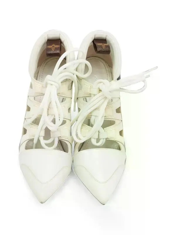LOUIS VUITTON Streamline Lace-up Pumps