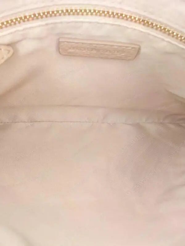 Burberry 2000-2017 Pebbled Leather Clutch Bag