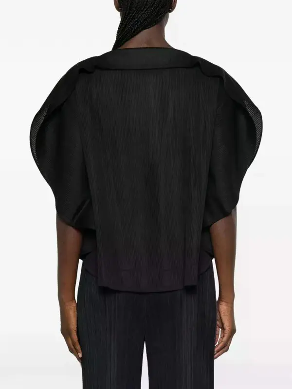 Issey Miyake Pleated Cape-sleeve T-shirt