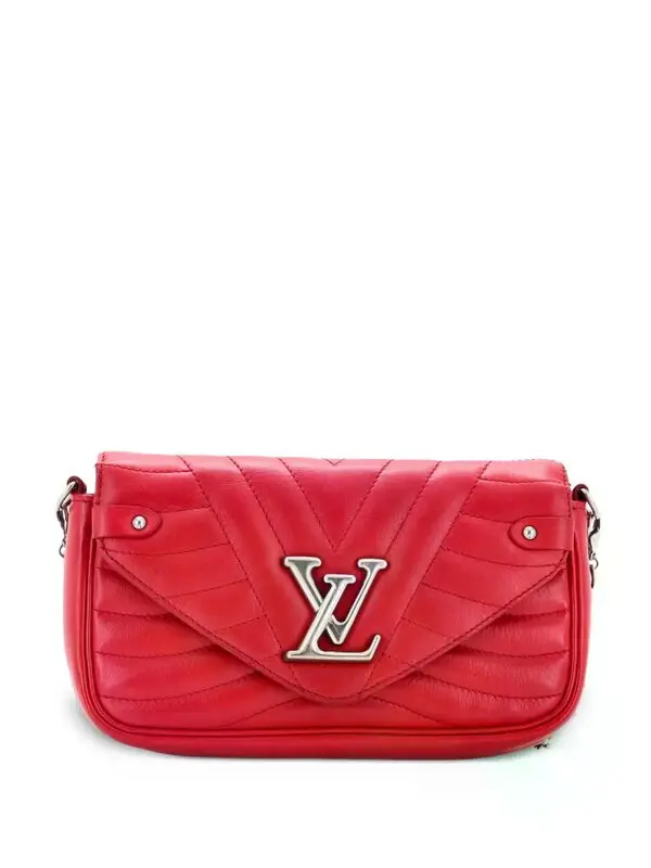 LOUIS VUITTON New Wave Chain Pochette Quilted Leather Clutch Bag