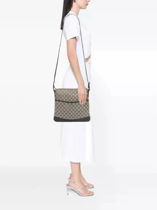 Gucci 2016-2026 Gg Canvas Crossbody Bag