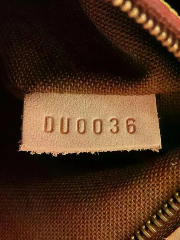 LOUIS VUITTON 2006 Monogram Mini Looping Shoulder Bag