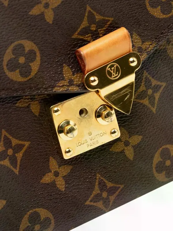LOUIS VUITTON 2017 Monogram Pochette Metis Satchel