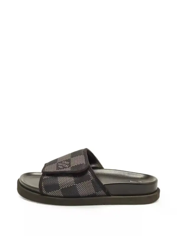 LOUIS VUITTON Damier Graphite Miami Slides