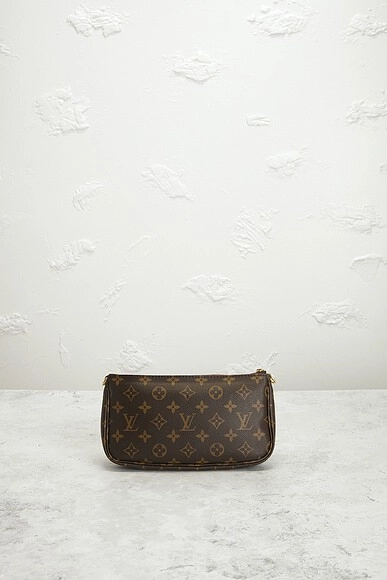 LOUIS VUITTON Monogram Multi Pochette Accessoires Shoulder Bag