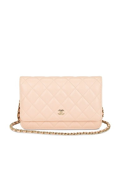 Chanel Calfskin Classic Wallet On Chain - Pink