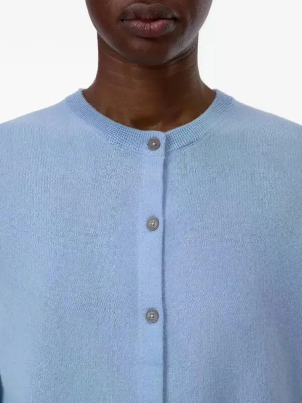 Closed Crew-neck Long-sleeve Cardigan