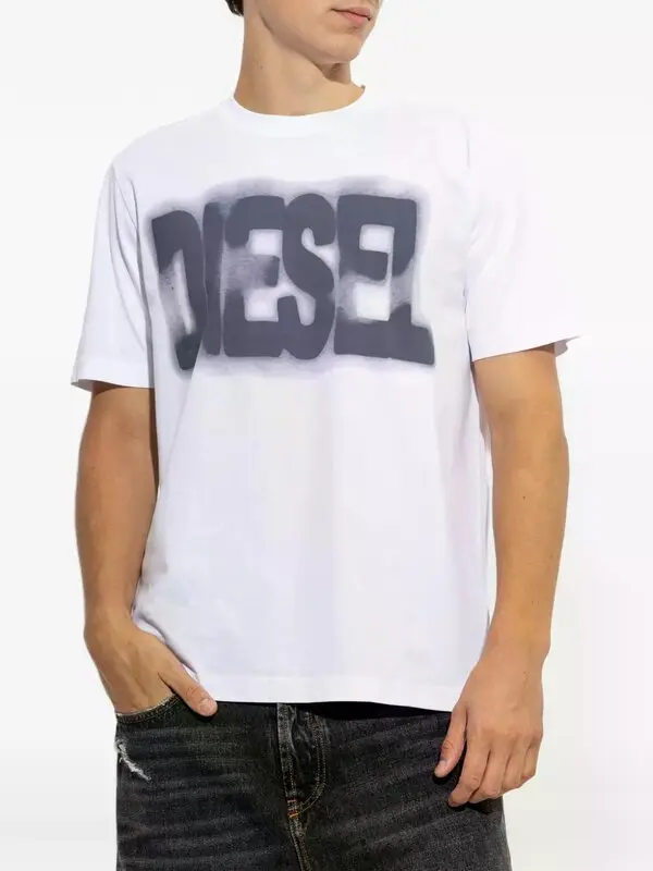 DIESEL® Logo-print T-shirt