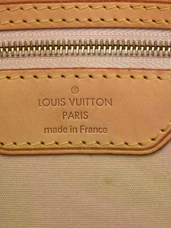 LOUIS VUITTON 2013 Monogram Vernis Brea Gm Satchel