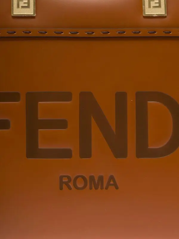 Fendi Handbag Colour - Brown