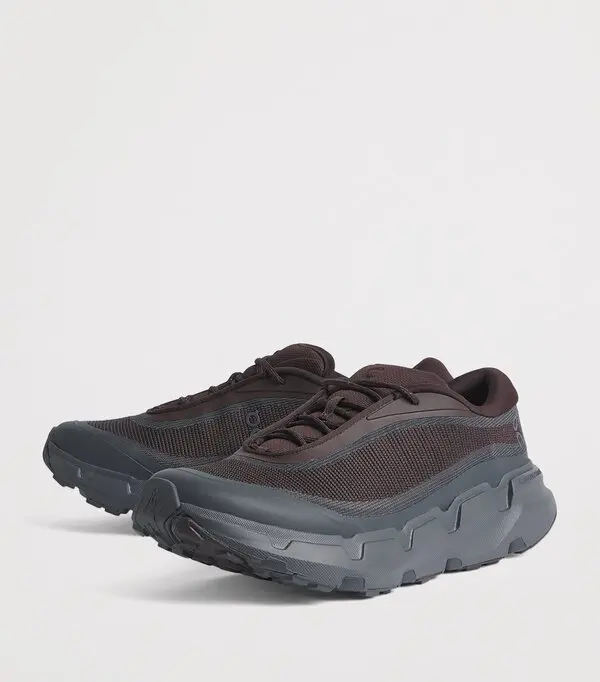 On Cloudsoma Hike Trainers