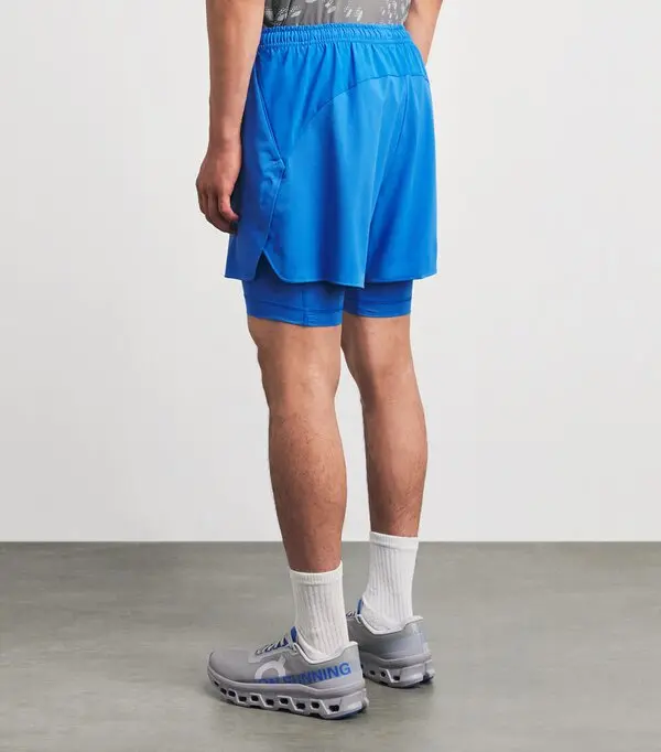 On 2-in-1 Train Shorts