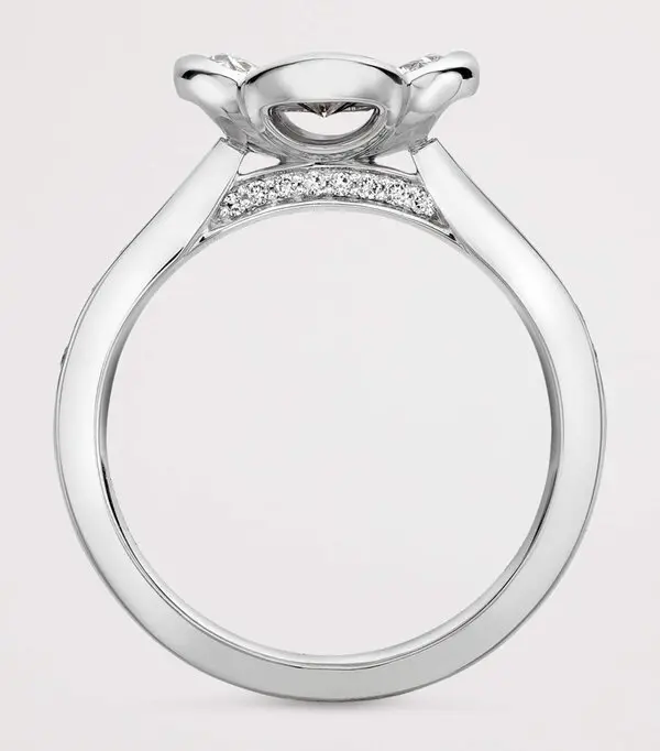 BOODLES Platinum And Diamond Posie Ring