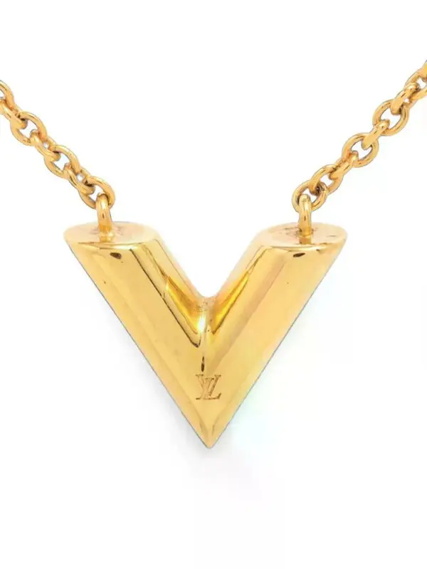 LOUIS VUITTON 2019 Plated Essential V Pendant Necklace Costume Necklace - Gold