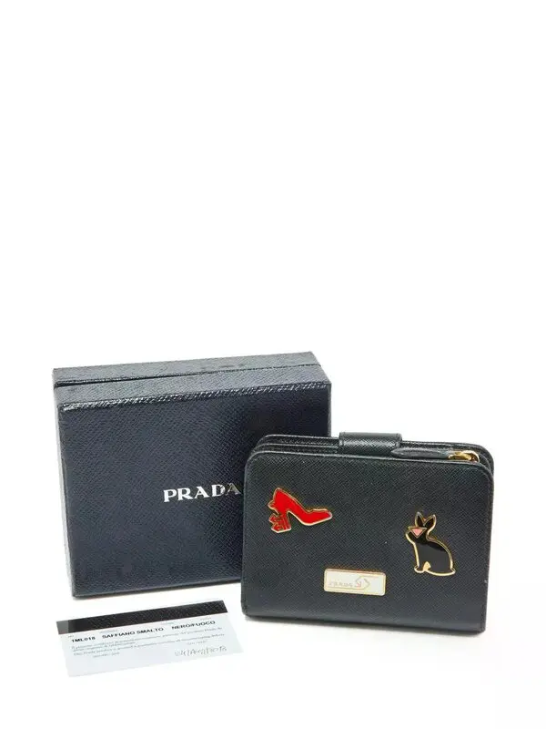 Prada Charm-detail Wallet - Black