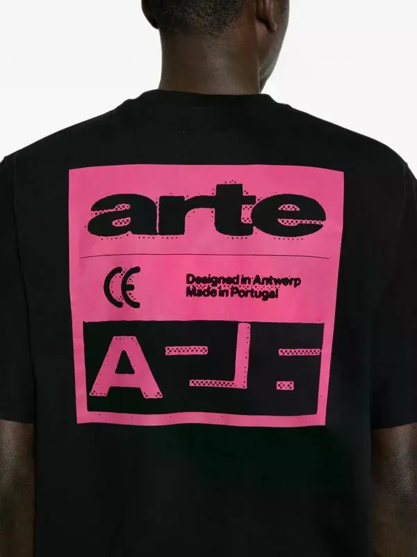 ARTE ANTWERP Short-sleeve T-shirt