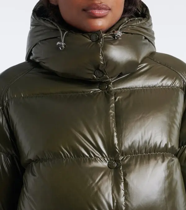 Moncler Cavettaz Hooded Down Coat