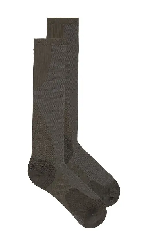 On X Paf Run Sock Paf In . Also