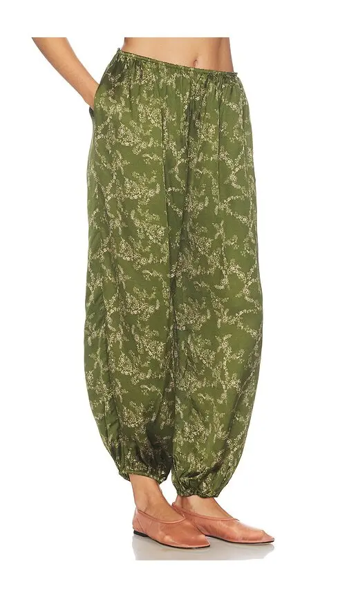 Amanda Uprichard Torrie Pants In . Also